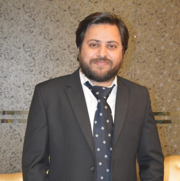 Nouman Arshad --- Sr. Software Engineer (PHP & Golang)